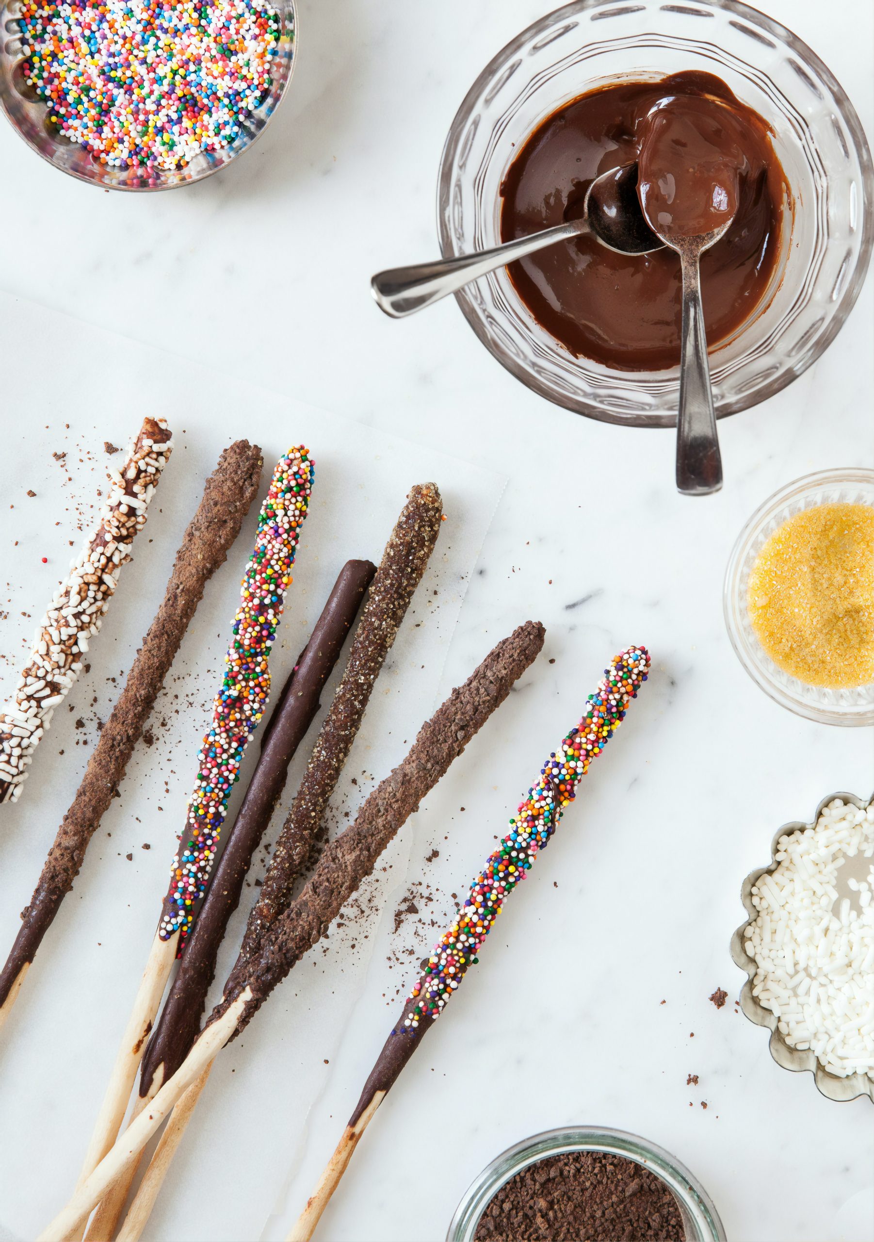 How To Make Melted Chocolate Thinner 3 Simple Ways To Try