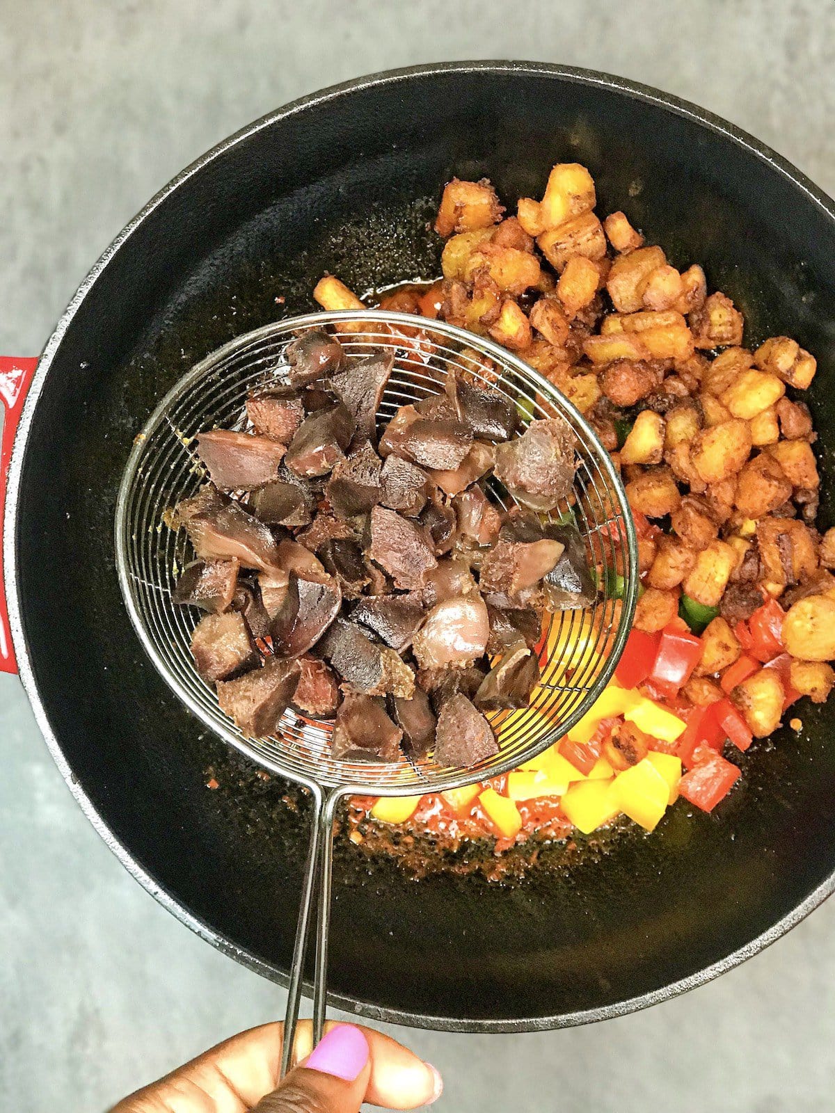 Easy Nigerian Gizdodo: Peppered Gizzard and Plantain