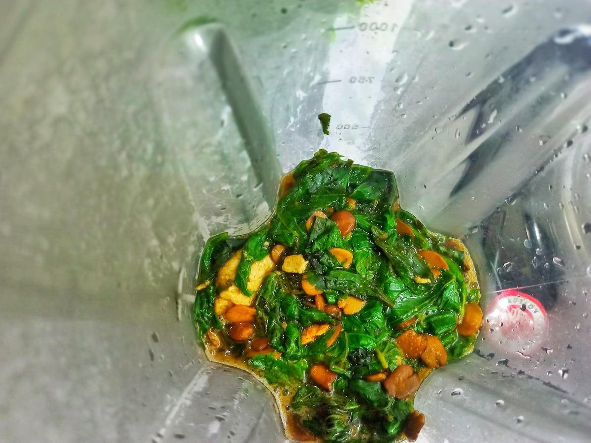 [VIDEO] Easy Nigerian Ewedu Soup: Jute Leaves Soup + Amala