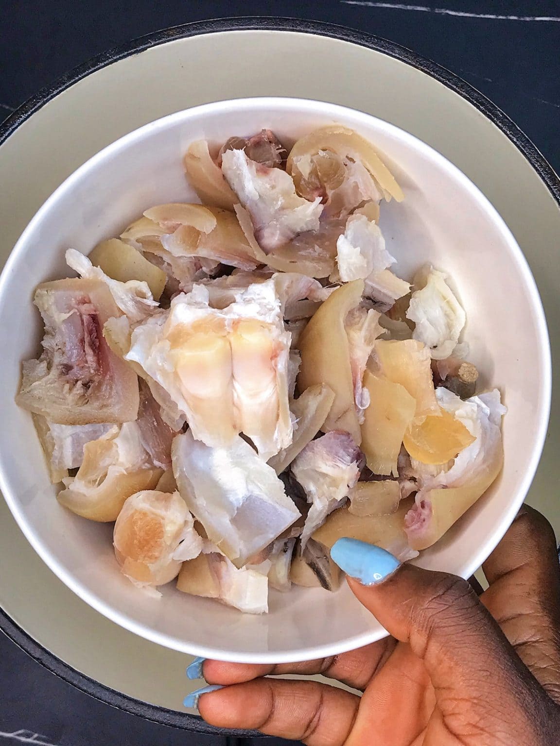 Nigerian Nkwobi Recipe In 10 Steps (Spicy Cow Foot Delicacy)