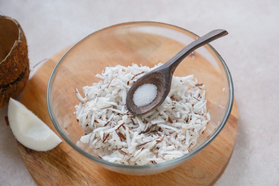 How To Make Crunchy Nigerian Coconut Candy (3 Ingredients)