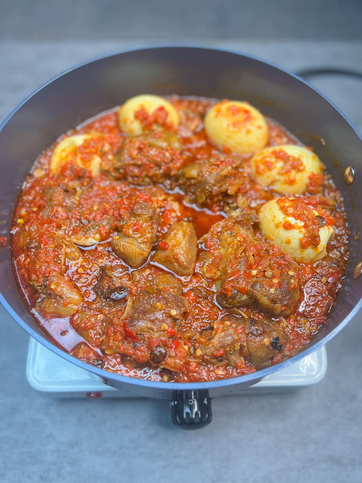 How To Make The REAL Nigerian Ofada Stew (Red PepperStew)
