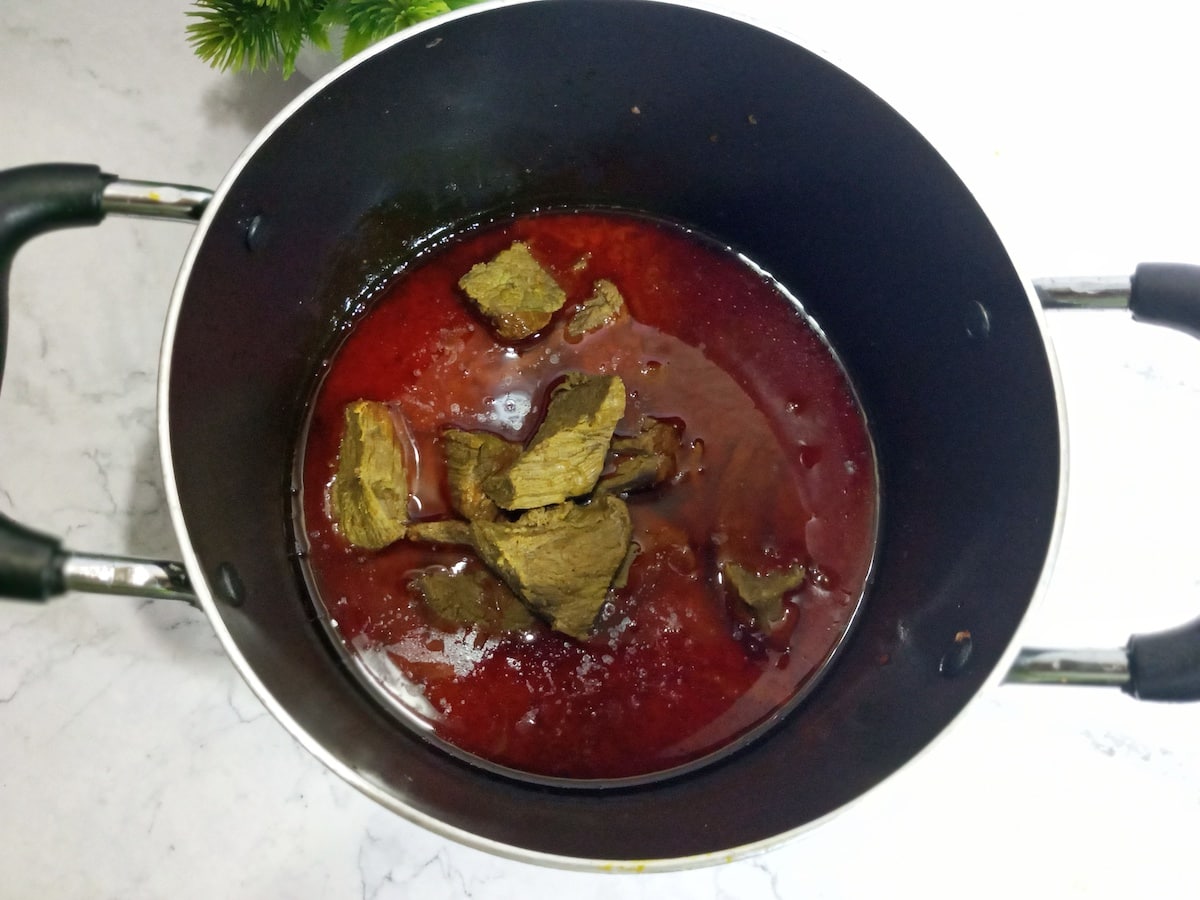 Nigerian Bitter Leaf Soup (Ofe Onugbu)