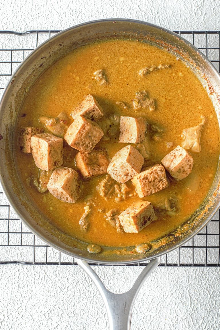 Easy Chicken Laksa Curry Recipe: 30 Mins Malaysian Curry