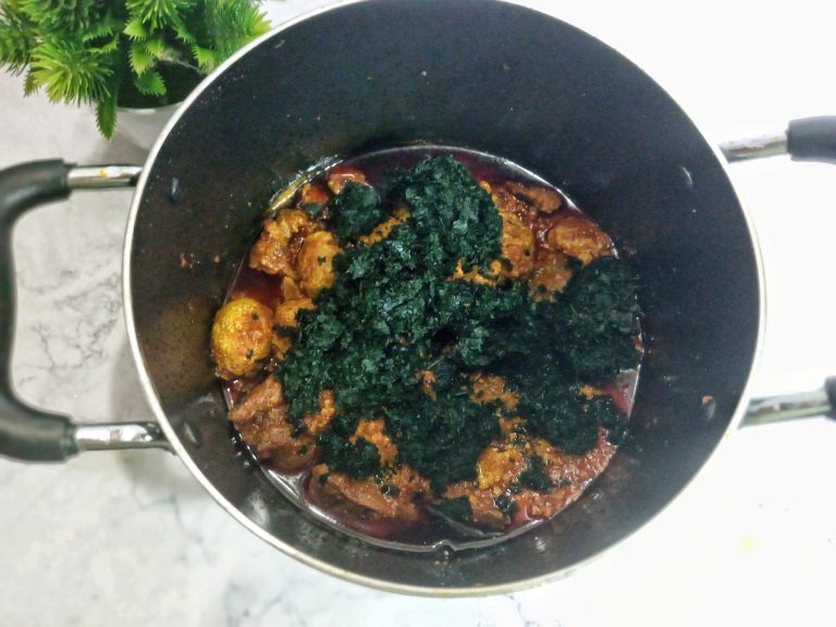 Nigerian Bitter Leaf Soup (Ofe Onugbu)
