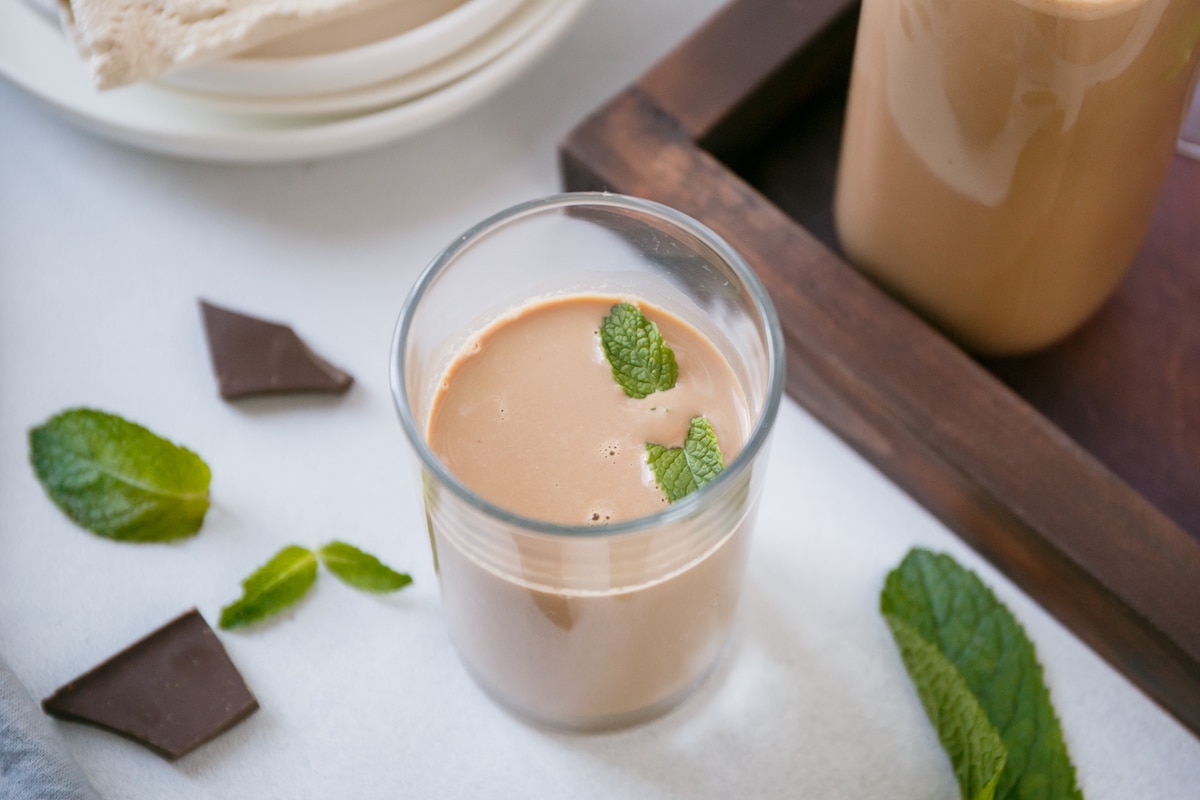 25 Holiday Party Drinks That Bring In The Magic Of The Season - Food ...