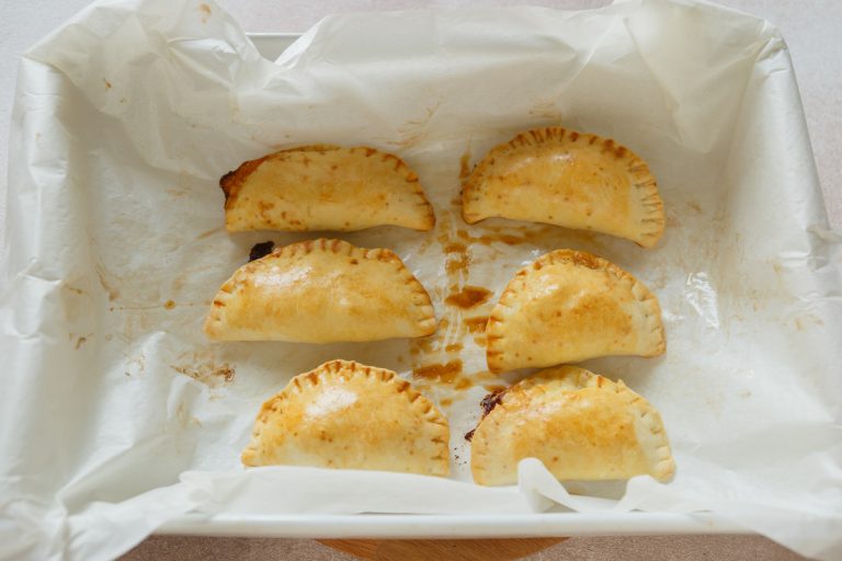 How to Make Flaky Ghanaian Meat Pie Recipe