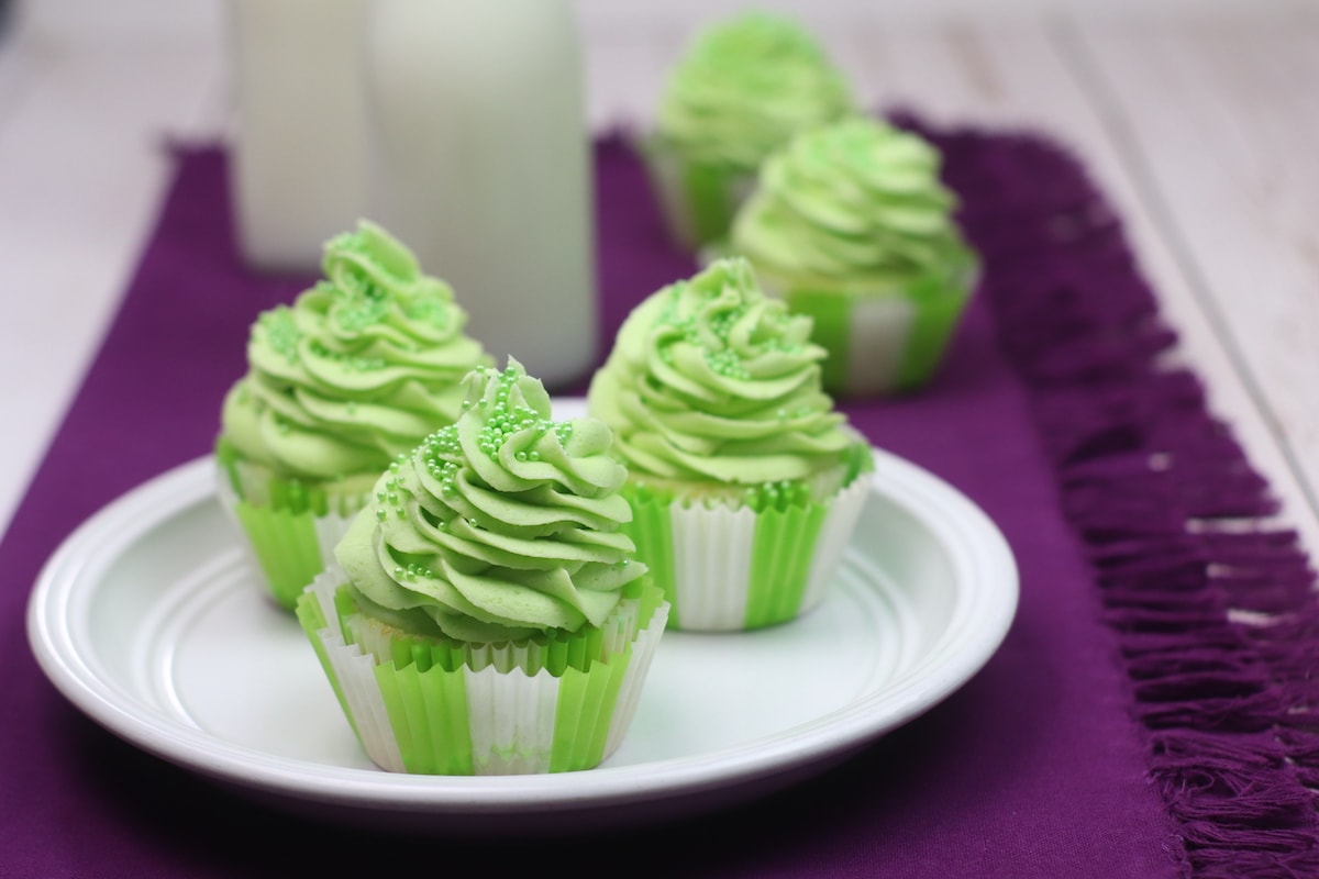 25 Sweet March Desserts Ideas to Welcome Spring - Food Plus Words