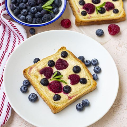 Custard Yogurt Toast (Viral Tiktok Recipe)