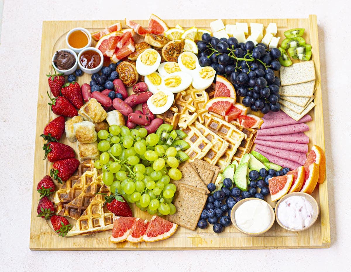 25 Girls Weekend Food Ideas to Make Your Besties Say Wow - Food Plus Words