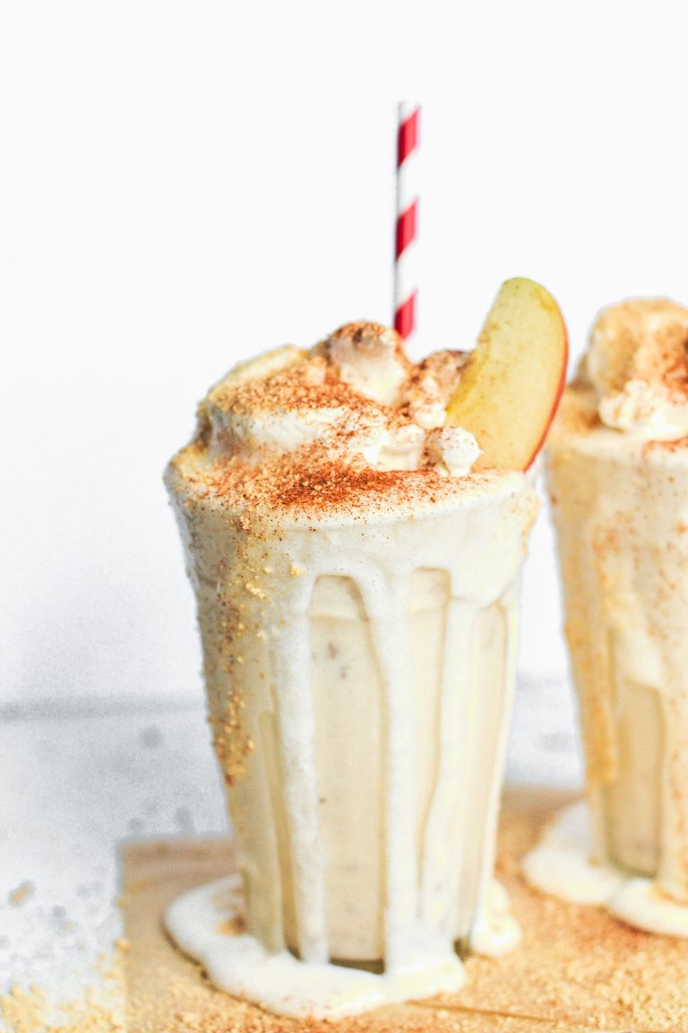 Best Apple Pie Milkshake Recipe