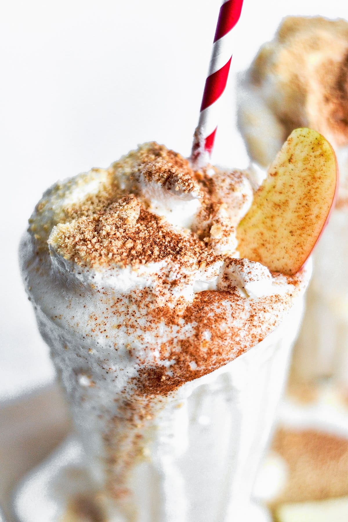 Best Apple Pie Milkshake Recipe