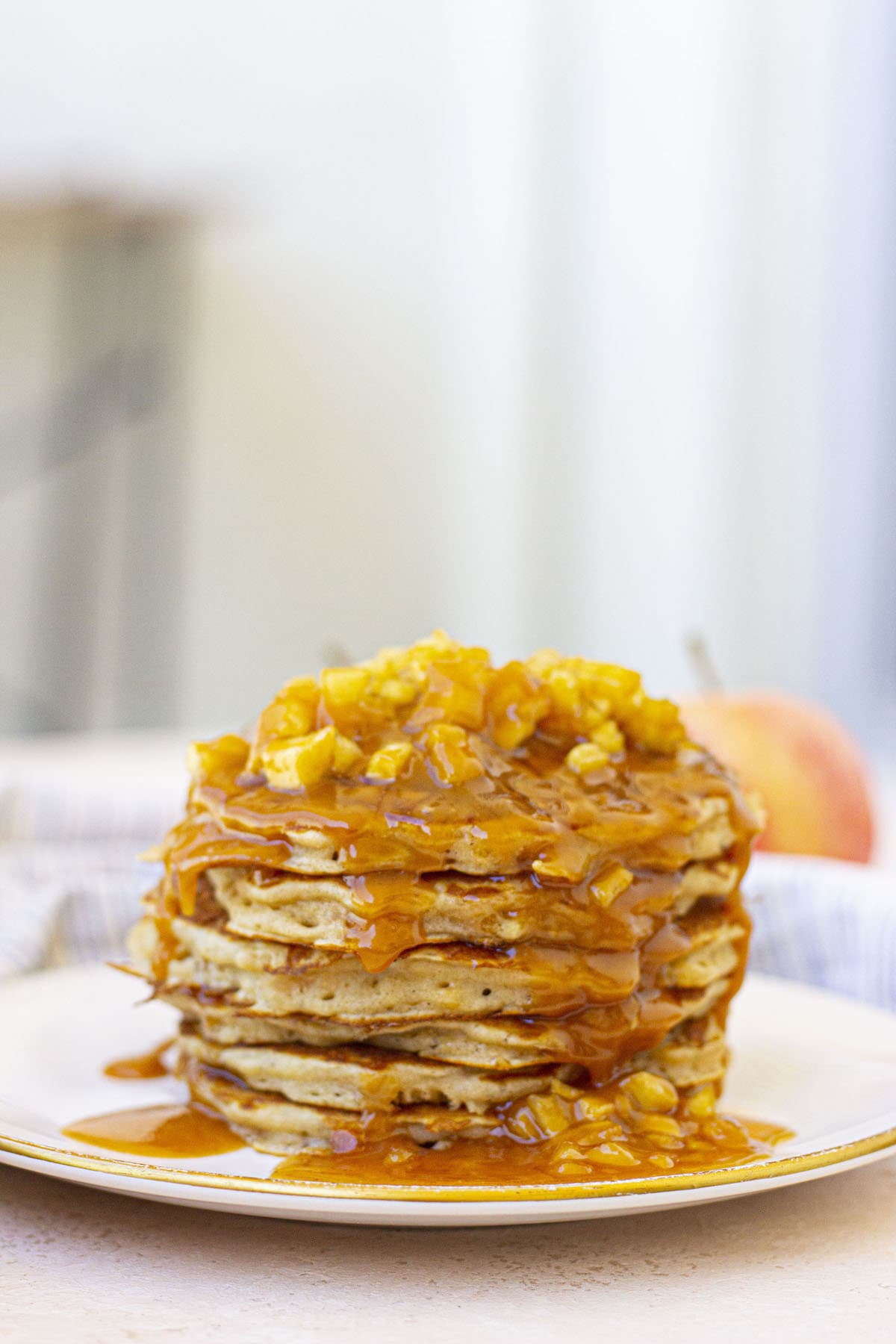 Easy Fluffy Caramel Apple Pancakes