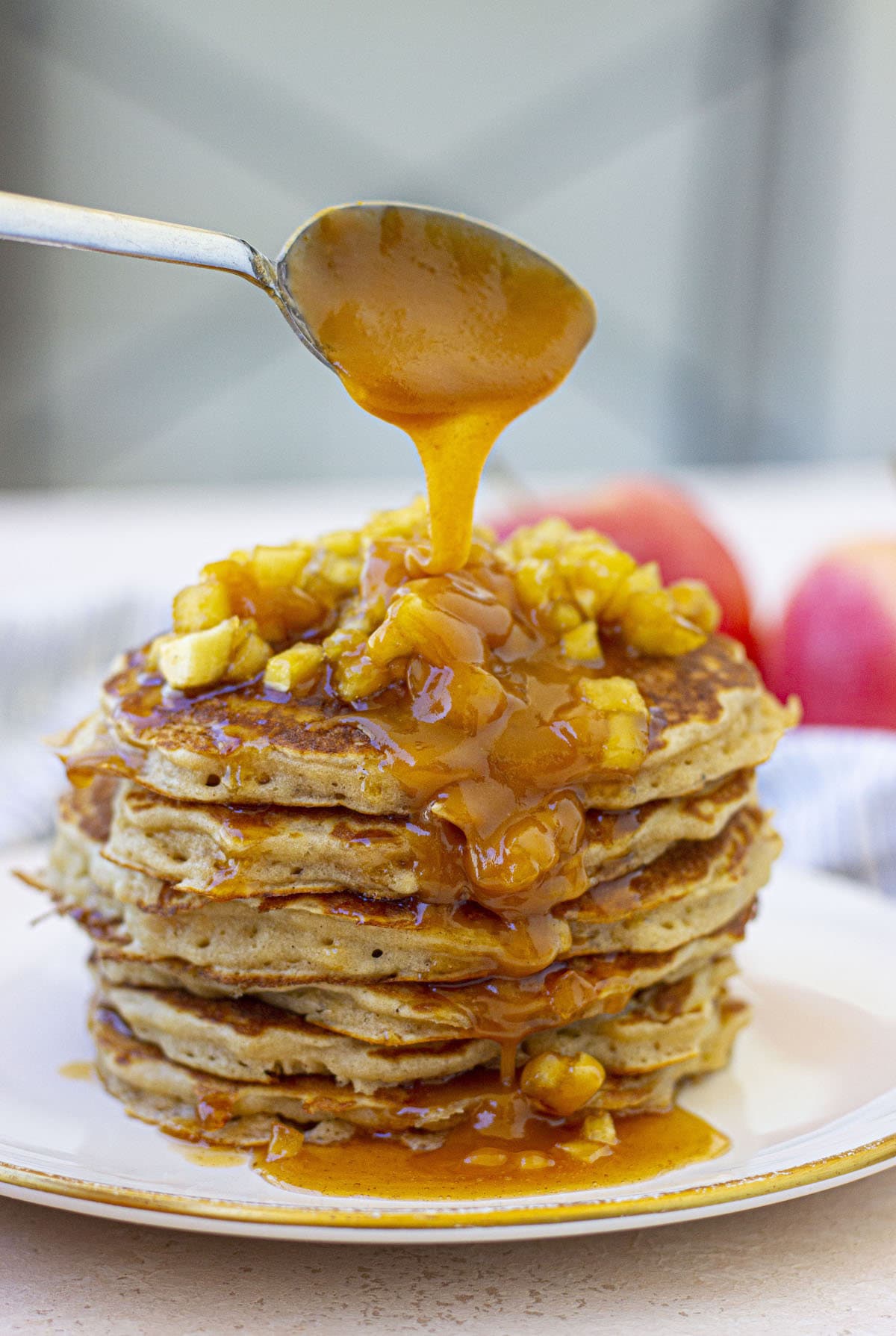 Easy Fluffy Caramel Apple Pancakes