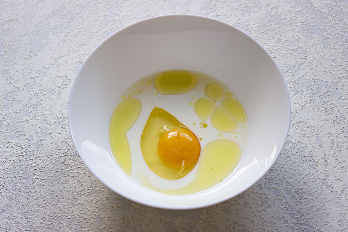 Purple Pancake Recipe (Easy Ube Pancakes)