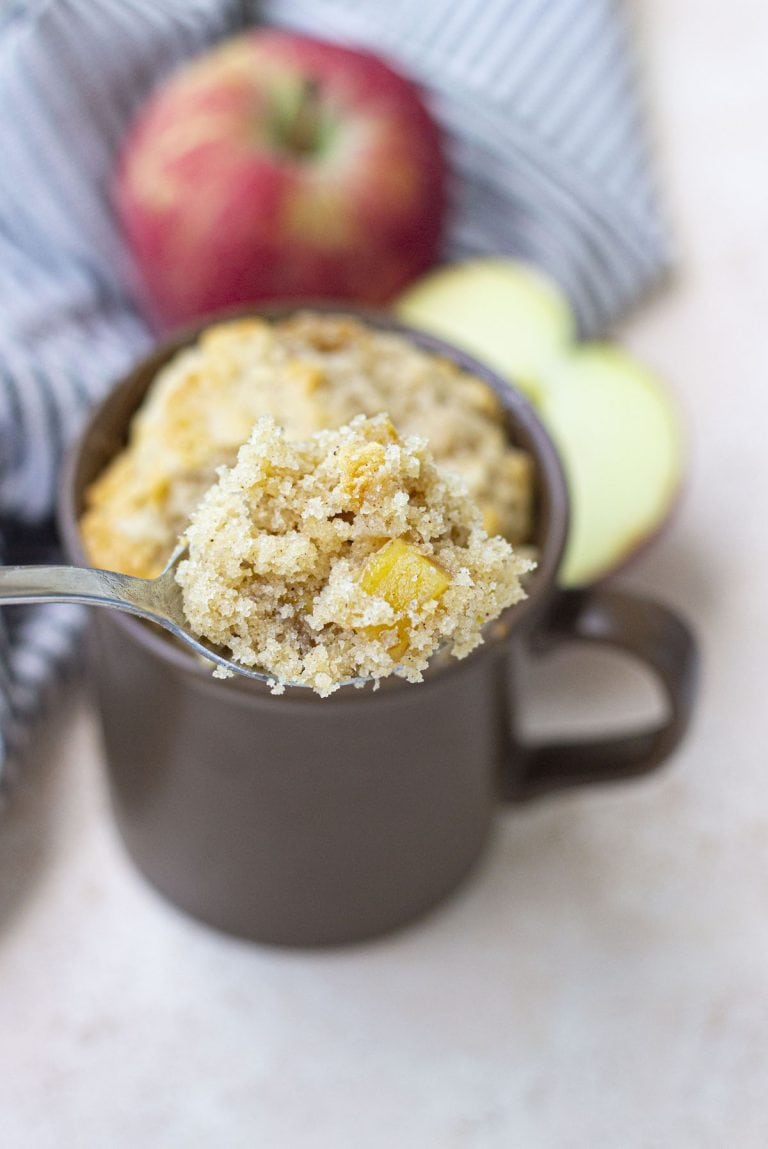 Easy Spiced Apple Mug Cake