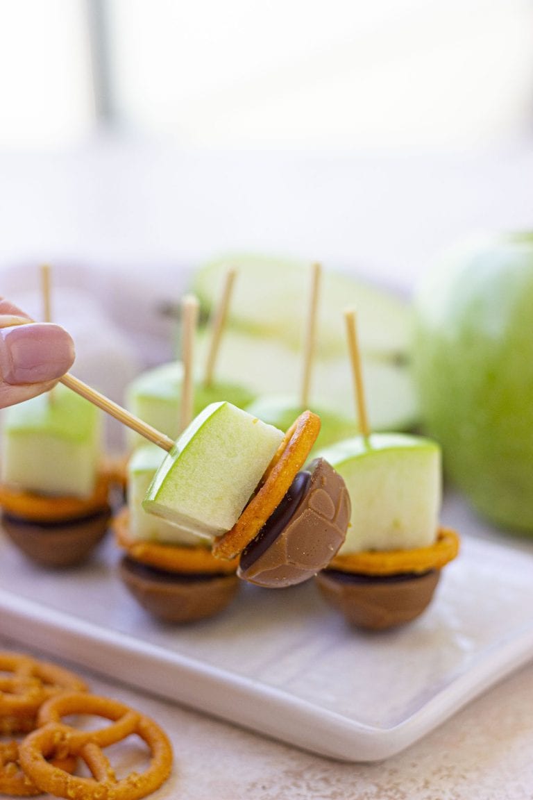 3-Ingredient Caramel Apple Bites