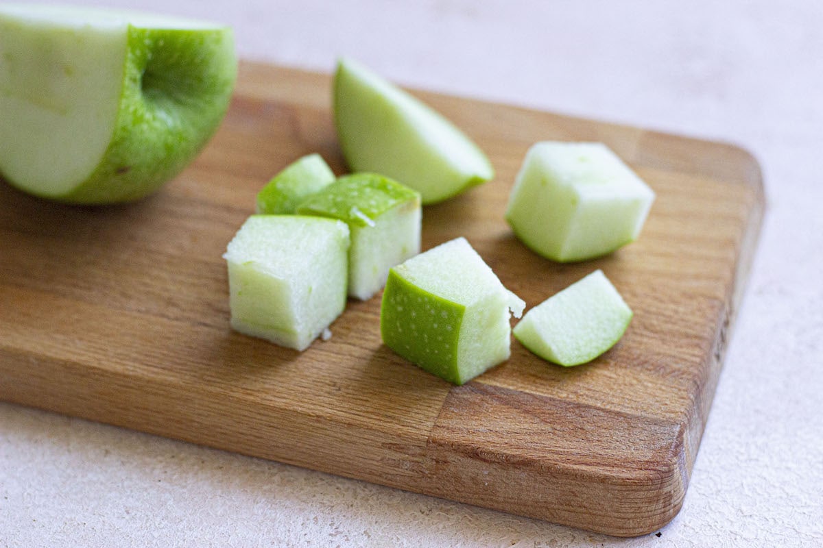 3-Ingredient Caramel Apple Bites