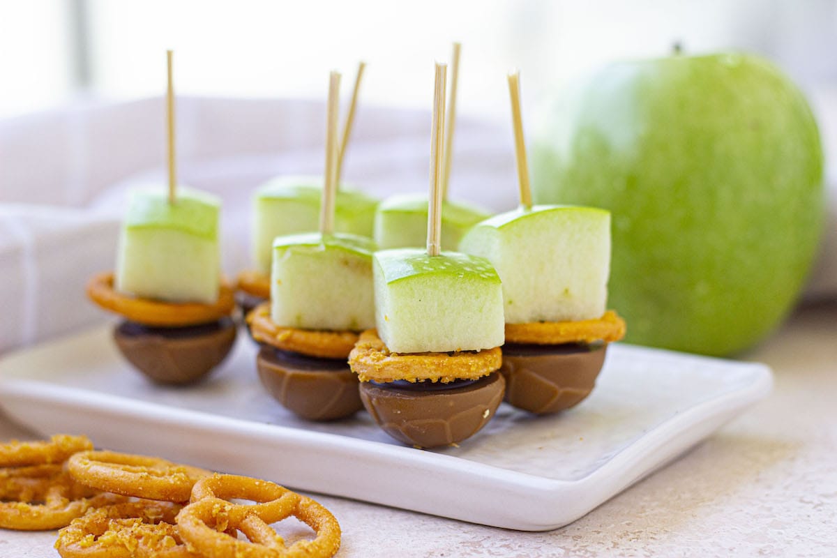 3-Ingredient Caramel Apple Bites