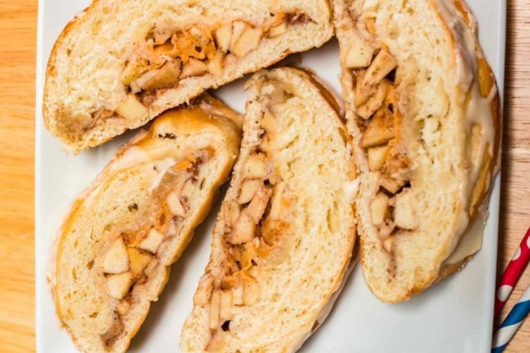 25 Christmas Brunch Menu Ideas That Will Rock Your Holiday Table - Food ...