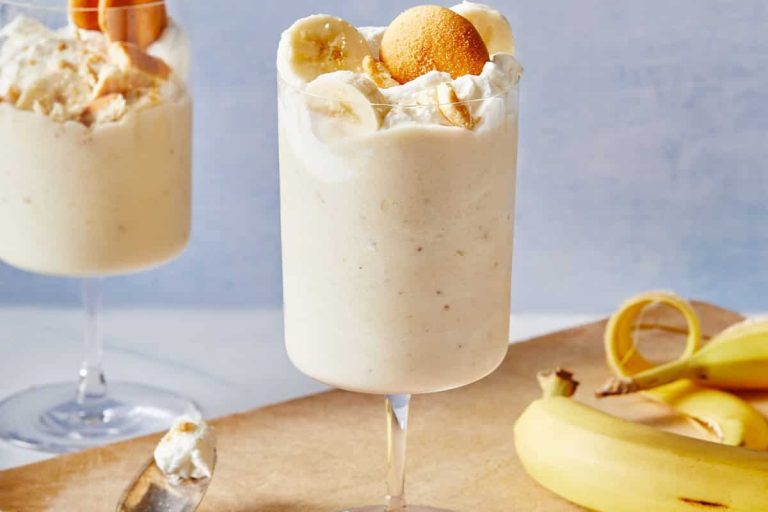 25 Easy Homemade Milkshake Recipes That Will Add Color To Your Life!