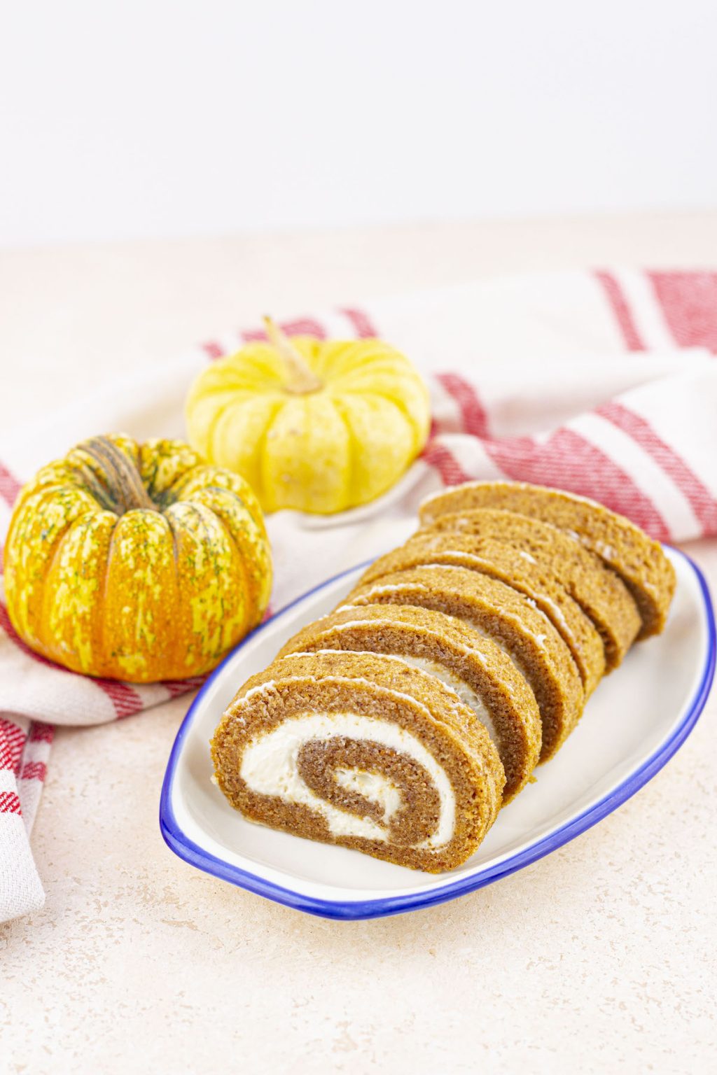 Easy Pumpkin Rolls