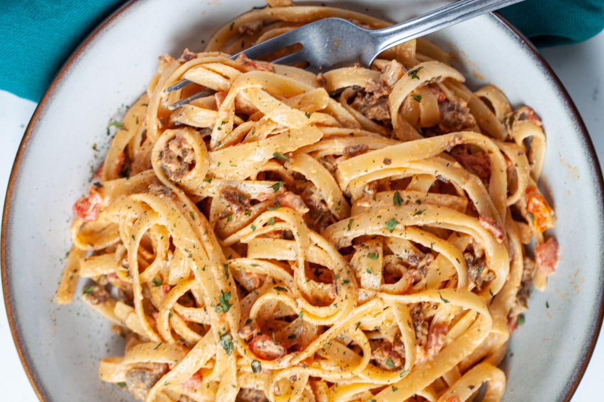 25 Best Pasta Recipes That Are a Guaranteed Crowd-Pleaser