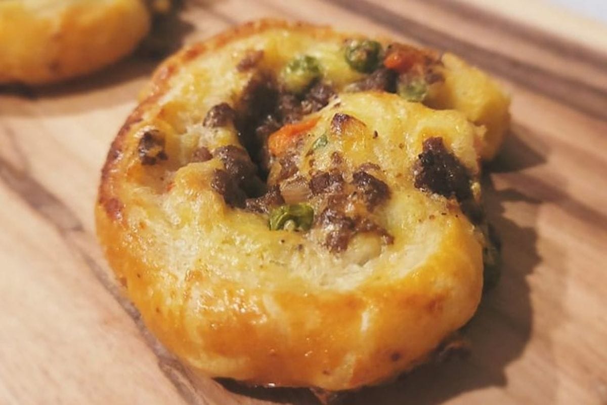 25 Party Finger Food Recipes That Will Steal The Show! - Food Plus Words