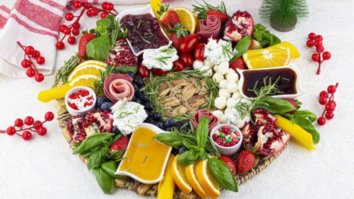 25 Christmas Snack Ideas That Will Make Santa Himself Jealous - Food ...