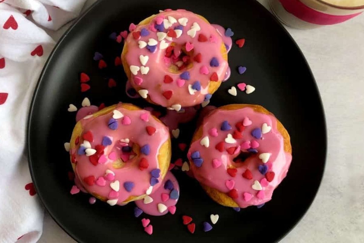 25 Valentines Snacks That'll Steal Your Heart