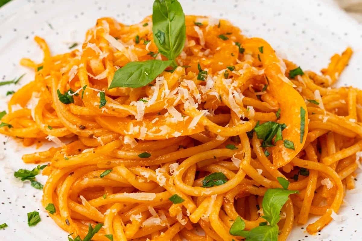 20 Quick Spaghetti Recipes That Bring Gourmet Home
