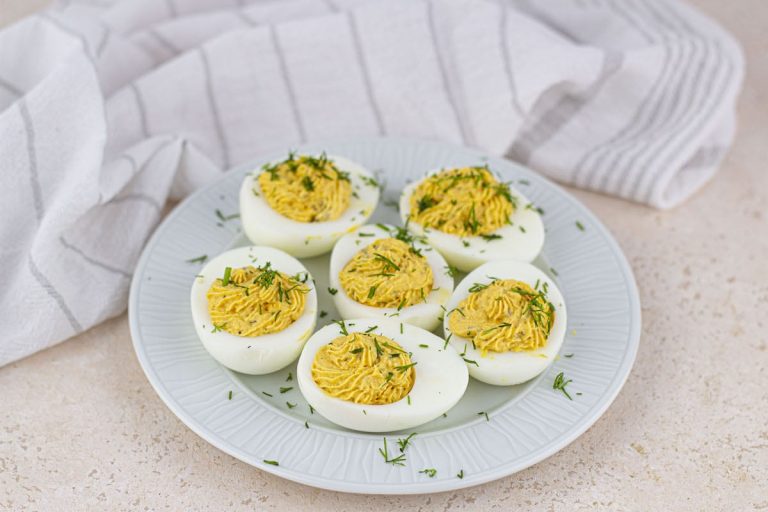 25 Lake Snacks for Boat Days That Beat Boring Sandwiches