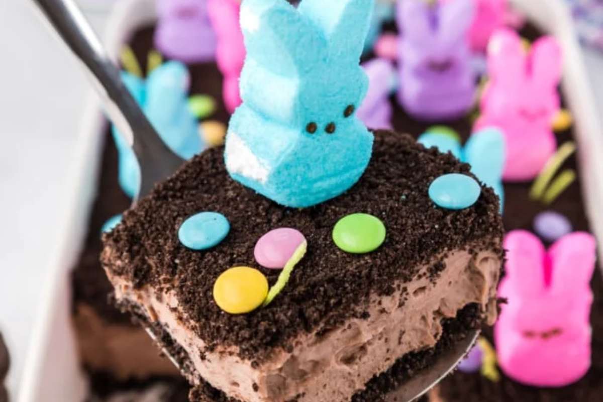 25 Cute Easter Cakes for a Sweet Spring Celebration