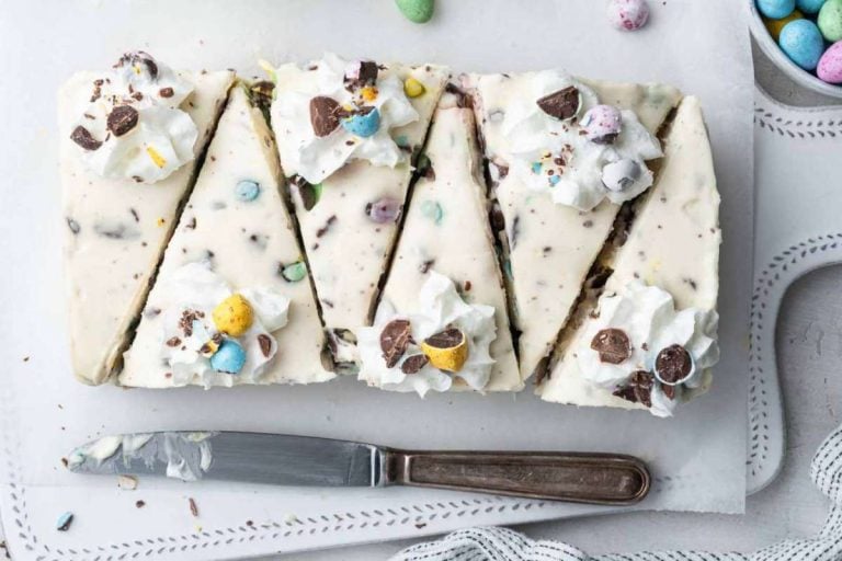 25 Cute Easter Cakes for a Sweet Spring Celebration