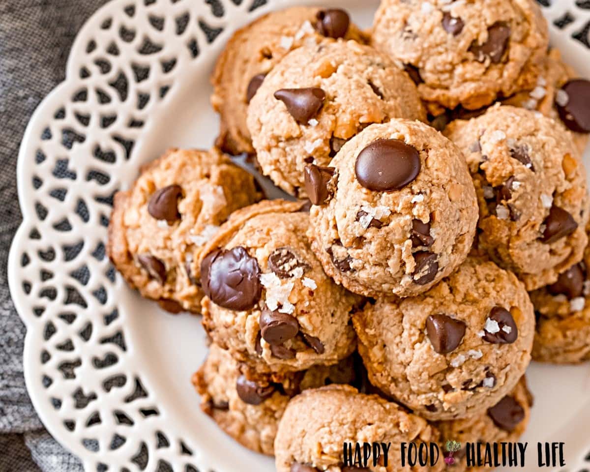 25 Valentines Cookies That’ll Steal Hearts - Food Plus Words