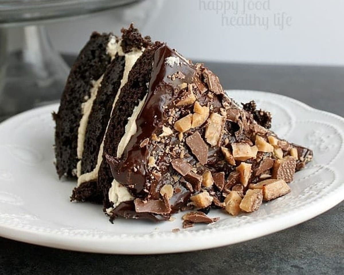 25 Scary Good Halloween Cake Ideas That Make For A Hauntingly Good Time ...