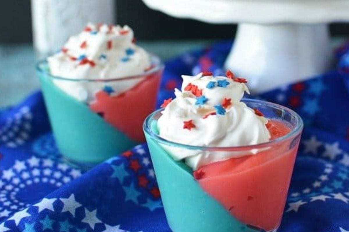 25 Easy Memorial Day Desserts to Make Your Holiday Sweet