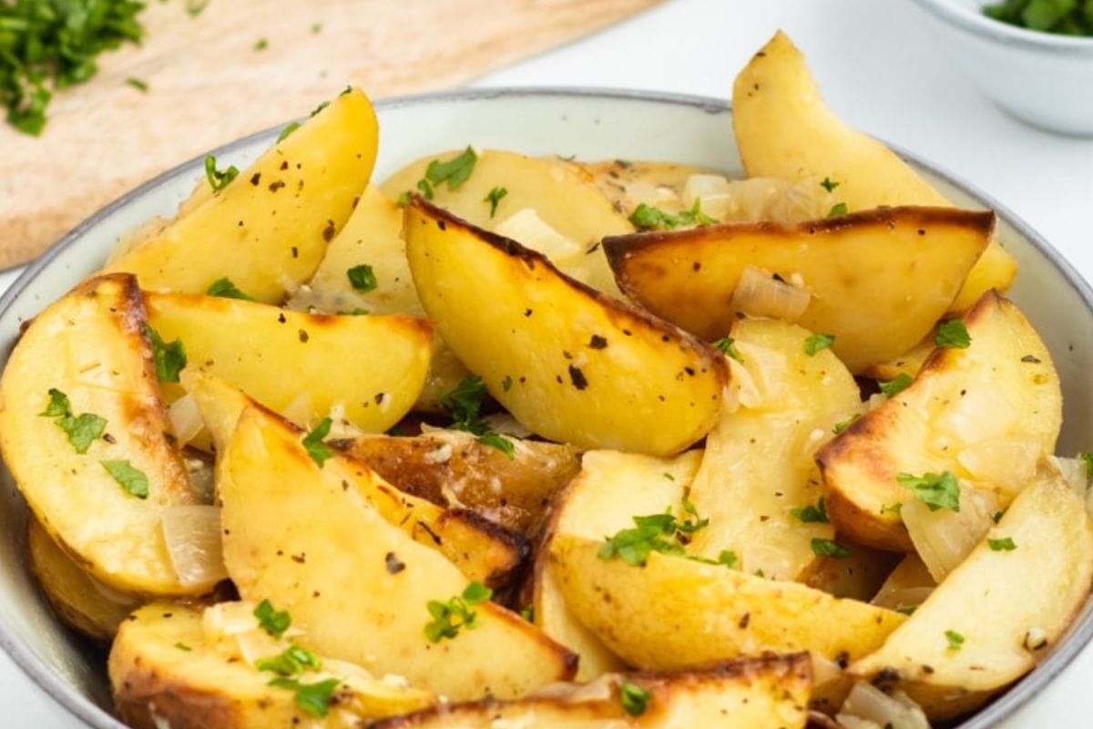 25 Side Dishes for Pork Chops to Try (Because Who Has Time for ...