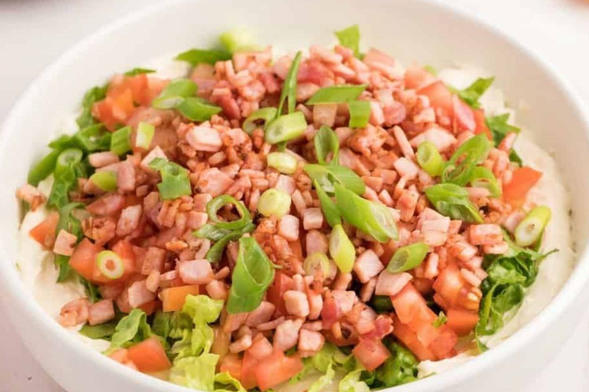 25 Summer Dips and Appetizers to Enjoy Under the Sun