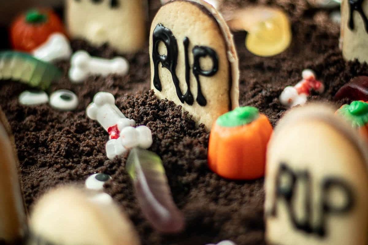 25 Halloween Snacks So Wickedly Delicious, They’ll Haunt Your Taste Buds