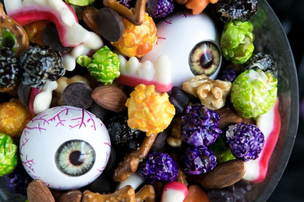 26 Halloween Party Snacks So Hauntingly Perfect, They’ll Make Your ...