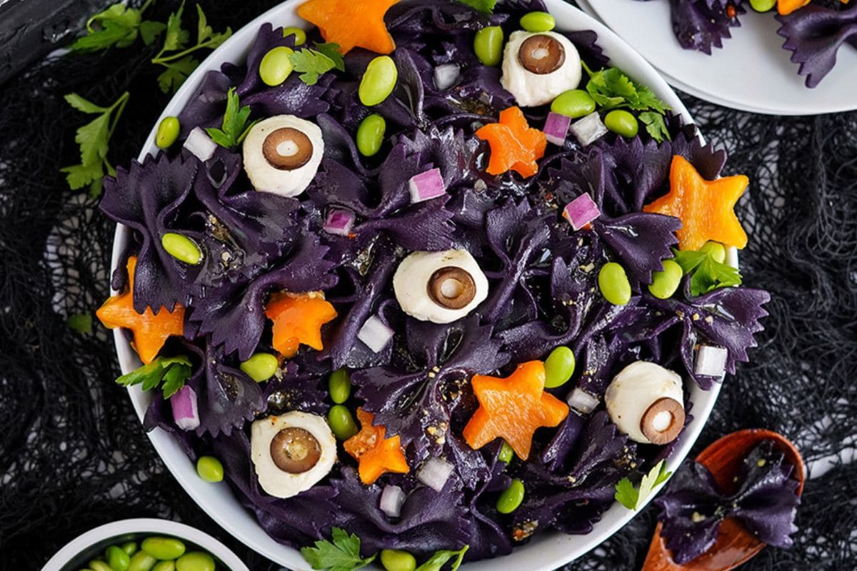 25 Halloween Recipes So Creepy-Crawly, Your Guests Will Be Thrilled