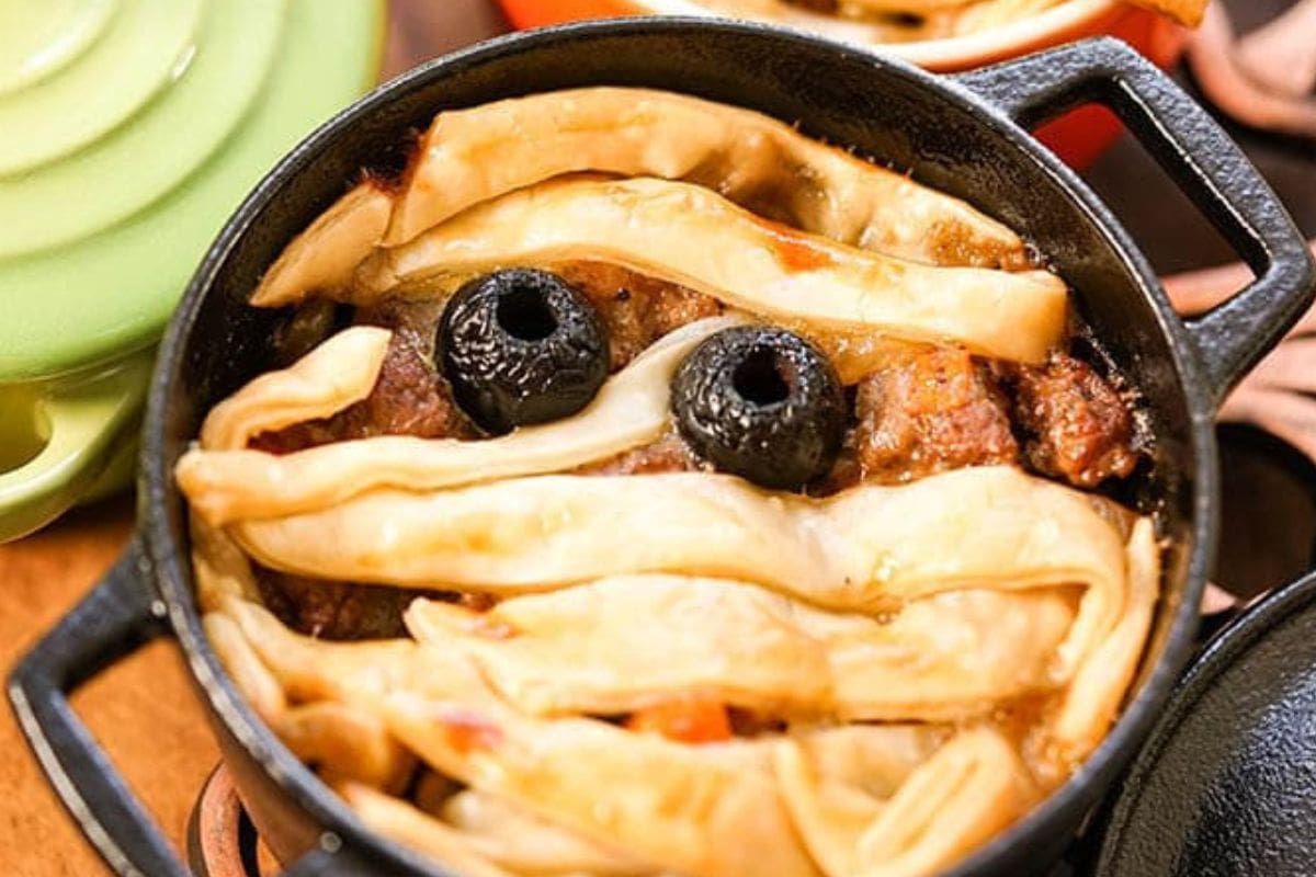 25 Halloween Dinners So Good, They’ll Haunt Your Guests’ Dreams
