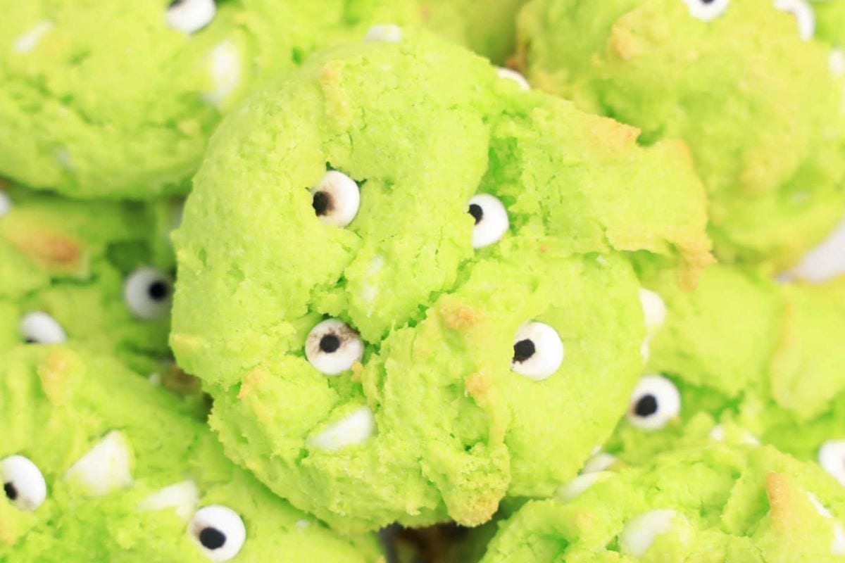 25 Halloween Cookies So Irresistible, They’ll Vanish Like Ghosts