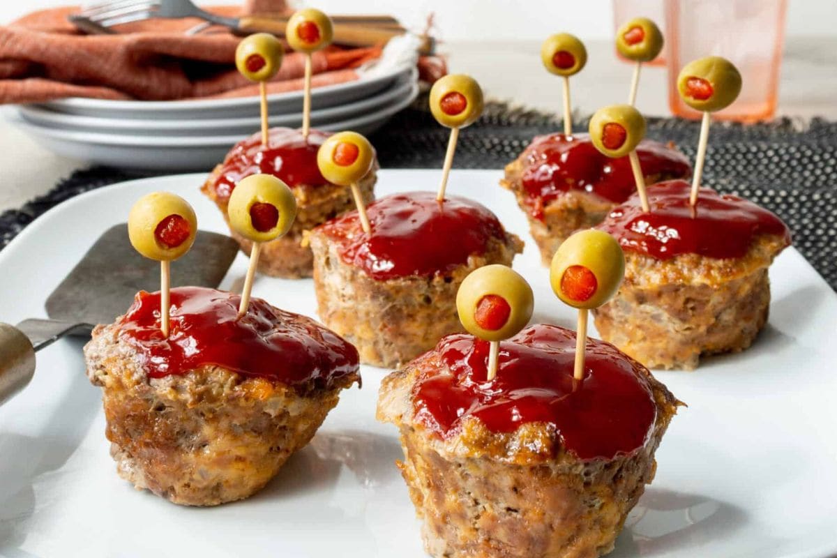 25 Halloween Recipes So Creepy-Crawly, Your Guests Will Be Thrilled