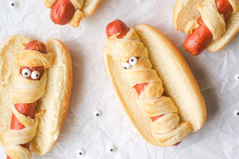 25 Halloween Dinners So Good, They’ll Haunt Your Guests’ Dreams