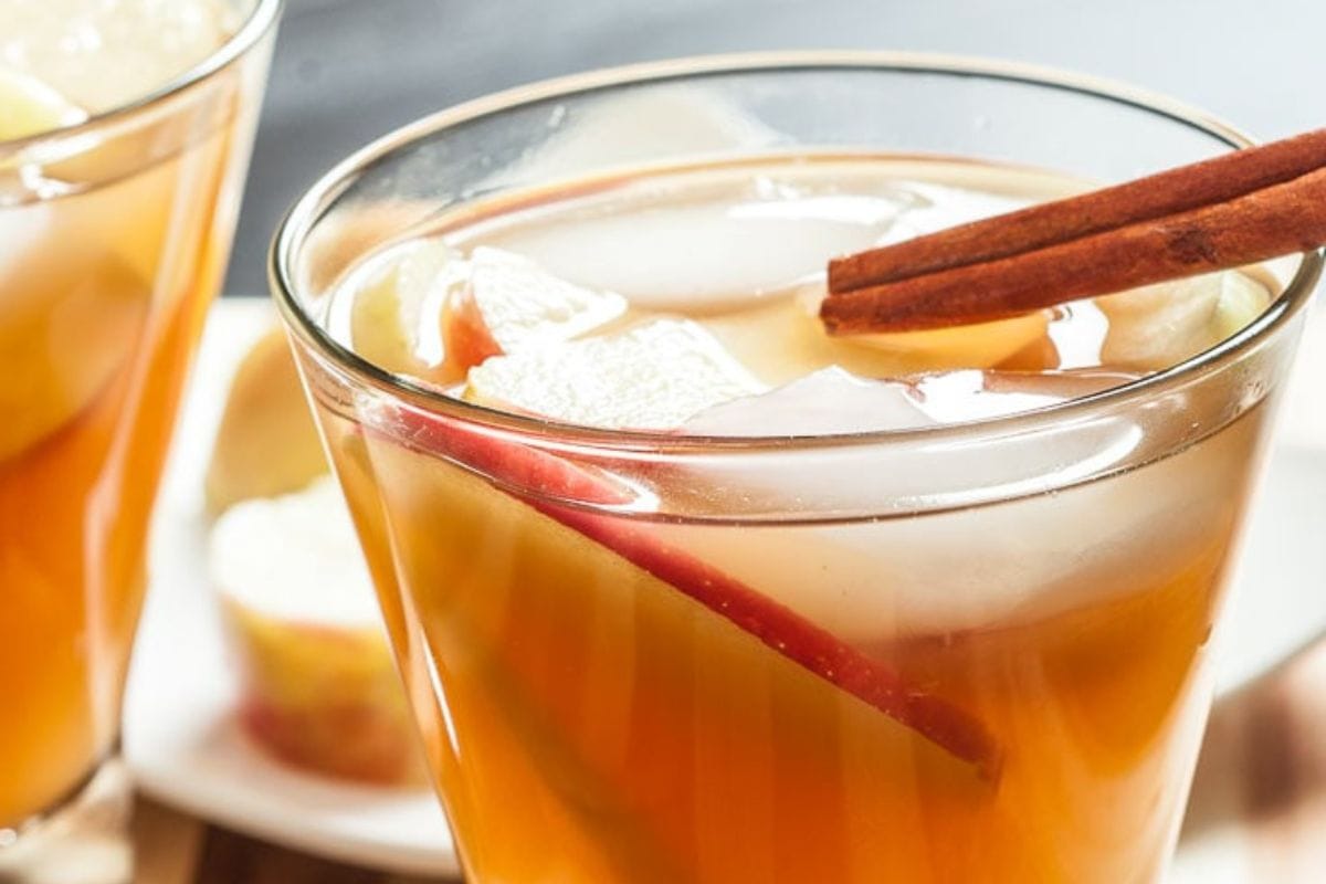25 Apple Cider Cocktail Recipes So Good, They’ll Put Pumpkin Spice to Shame