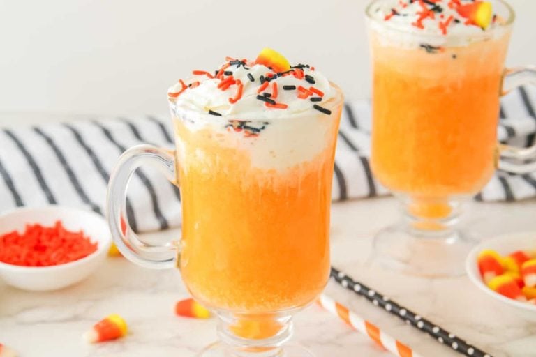 25 Halloween Drink Ideas To Brew Up for Hauntingly Good Time - Food ...