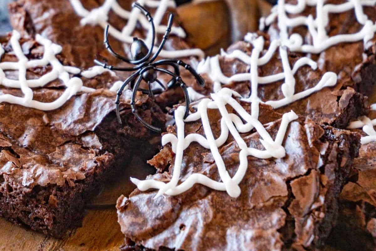 25 Halloween Sweet Treats That Are Sweeter Than Candy Corn - Food Plus ...