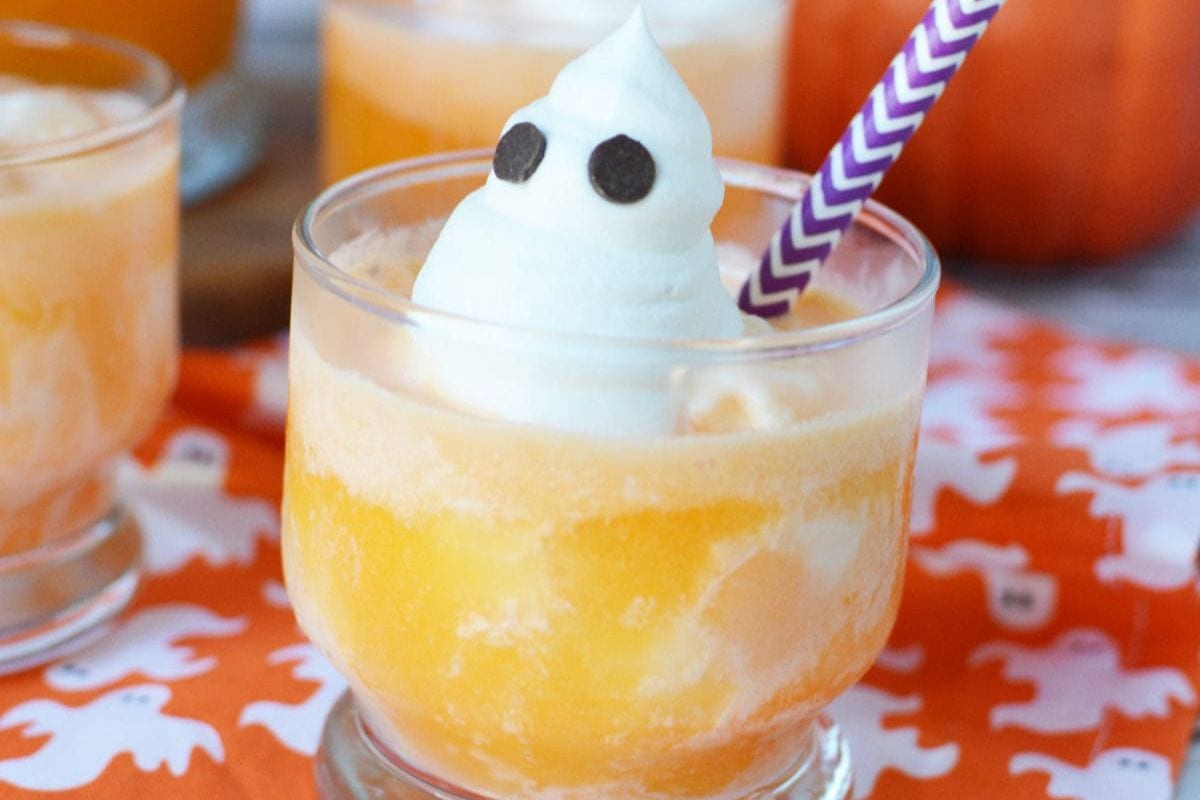 25 Halloween Drink Ideas To Brew Up for Hauntingly Good Time - Food ...